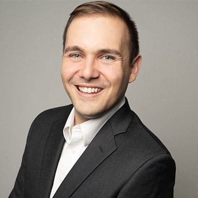 Our Leadership Team | Meet the Signarama Franchise Team